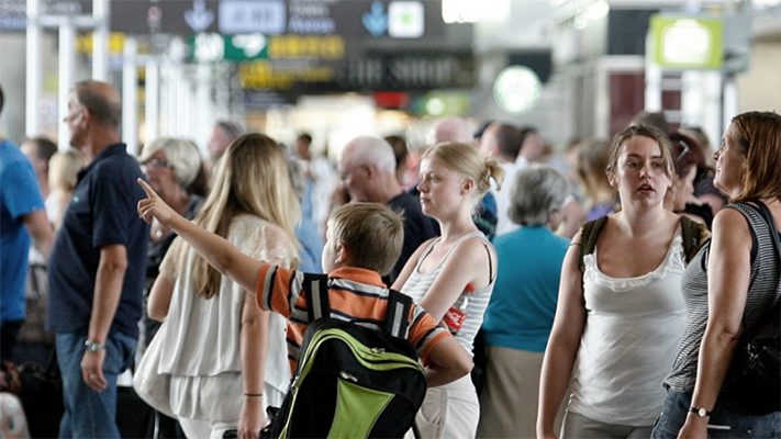 En febrero entraron más de un millón de visitantes extranjeros