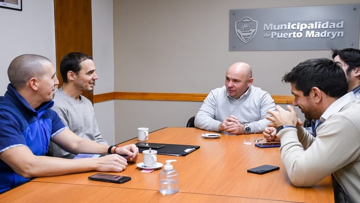 Sastre Se Reunió Con Las Nuevas Autoridades Del Hospital Andrés Ísola