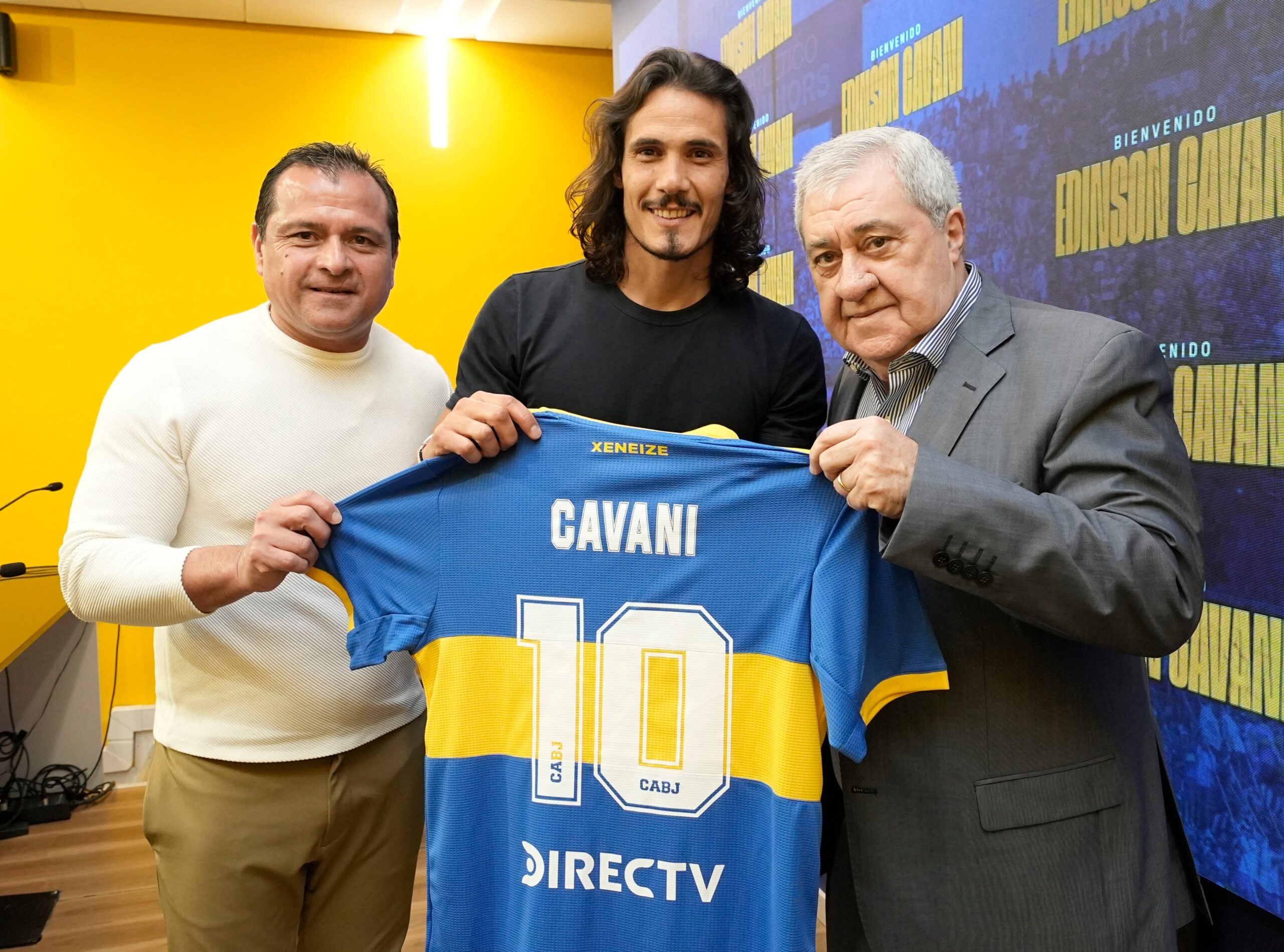 Cavani cumplió con su primer entrenamiento en Boca