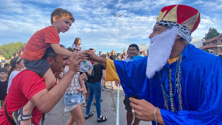 Los Reyes Magos llegan al Madryn Comestible