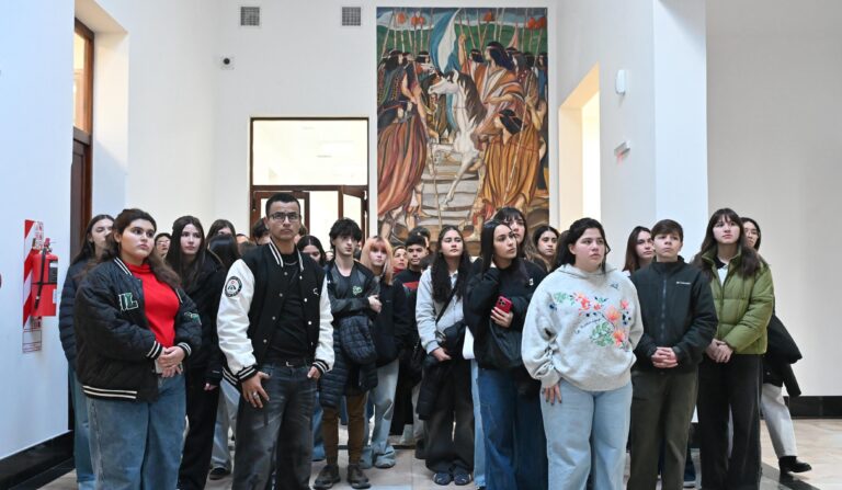 La muestra del Centro Ana Frank ya se expone en Rawson